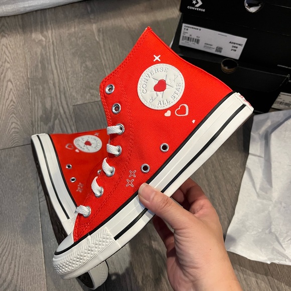 Converse | Shoes | Wmns Converse Chuck Taylor All Star Y2k Heart High ...